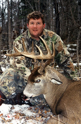 Kenora, Ontario Guide Service Rates | Whitetail Deer Hunts, Fishing ...